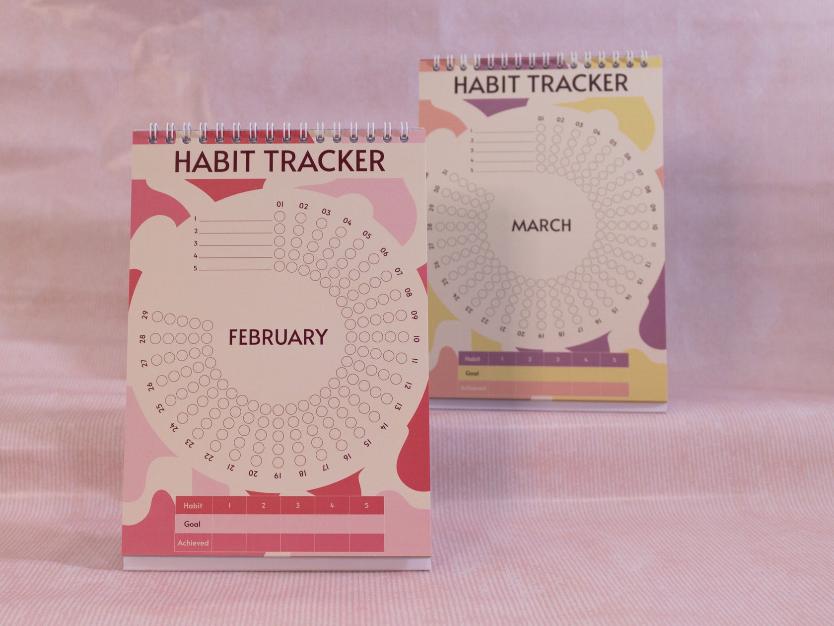 A5 Modern Desk Habit Tracker with Journal Prompts – MellowApricotStudio